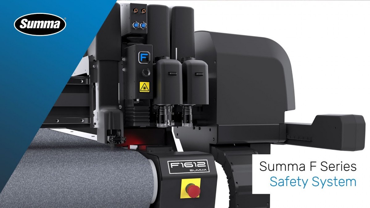 Summa F Series Flatbed Cutter - Papergraphics